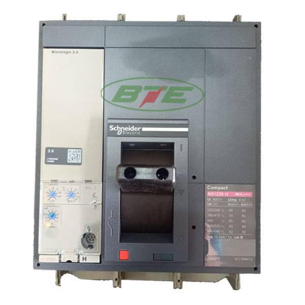 Aptomat MCCB 3P 1250A 70kA Compact NS1250H Schneider